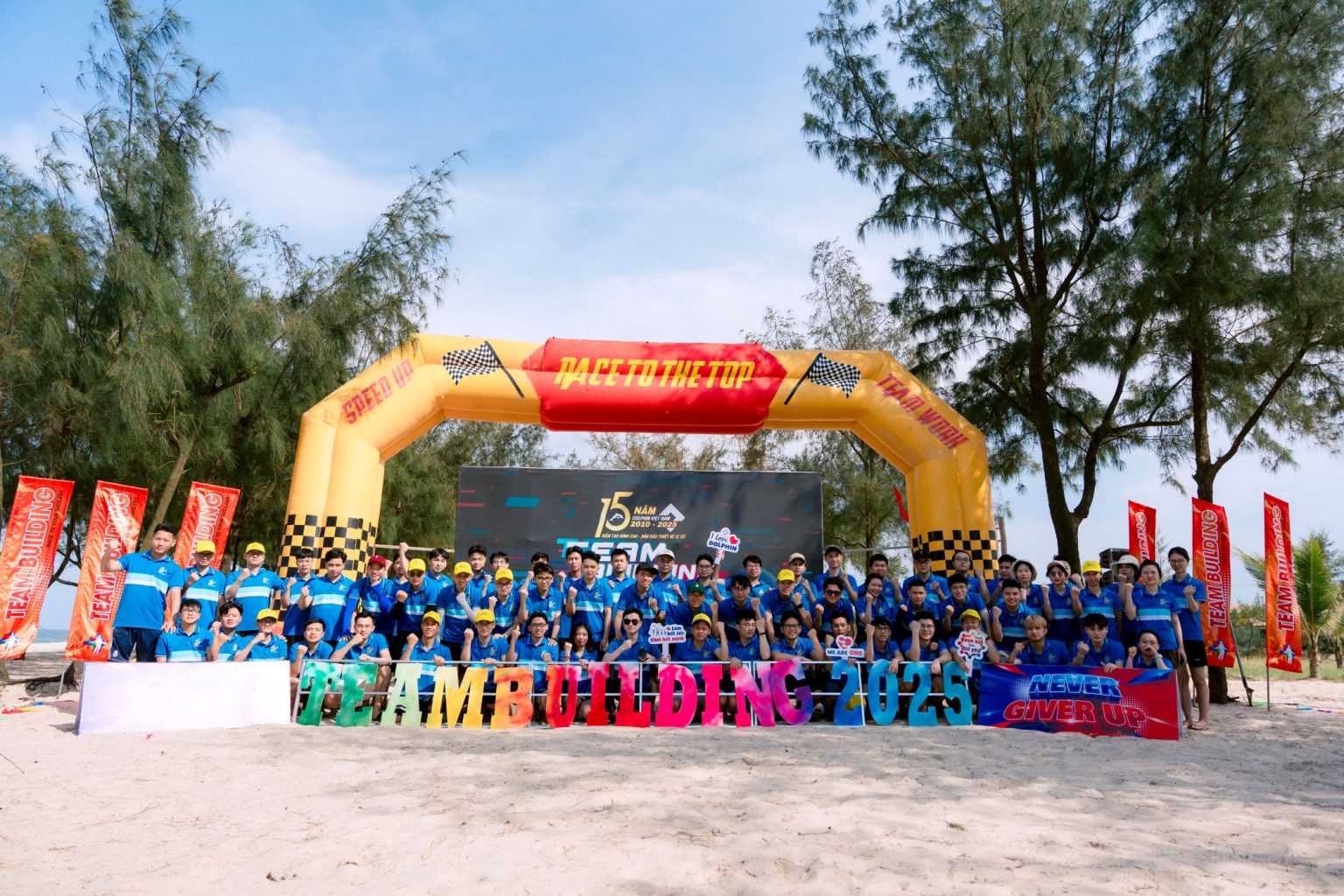 Tuyển dụng – Dolphin Technology Vietnam Center